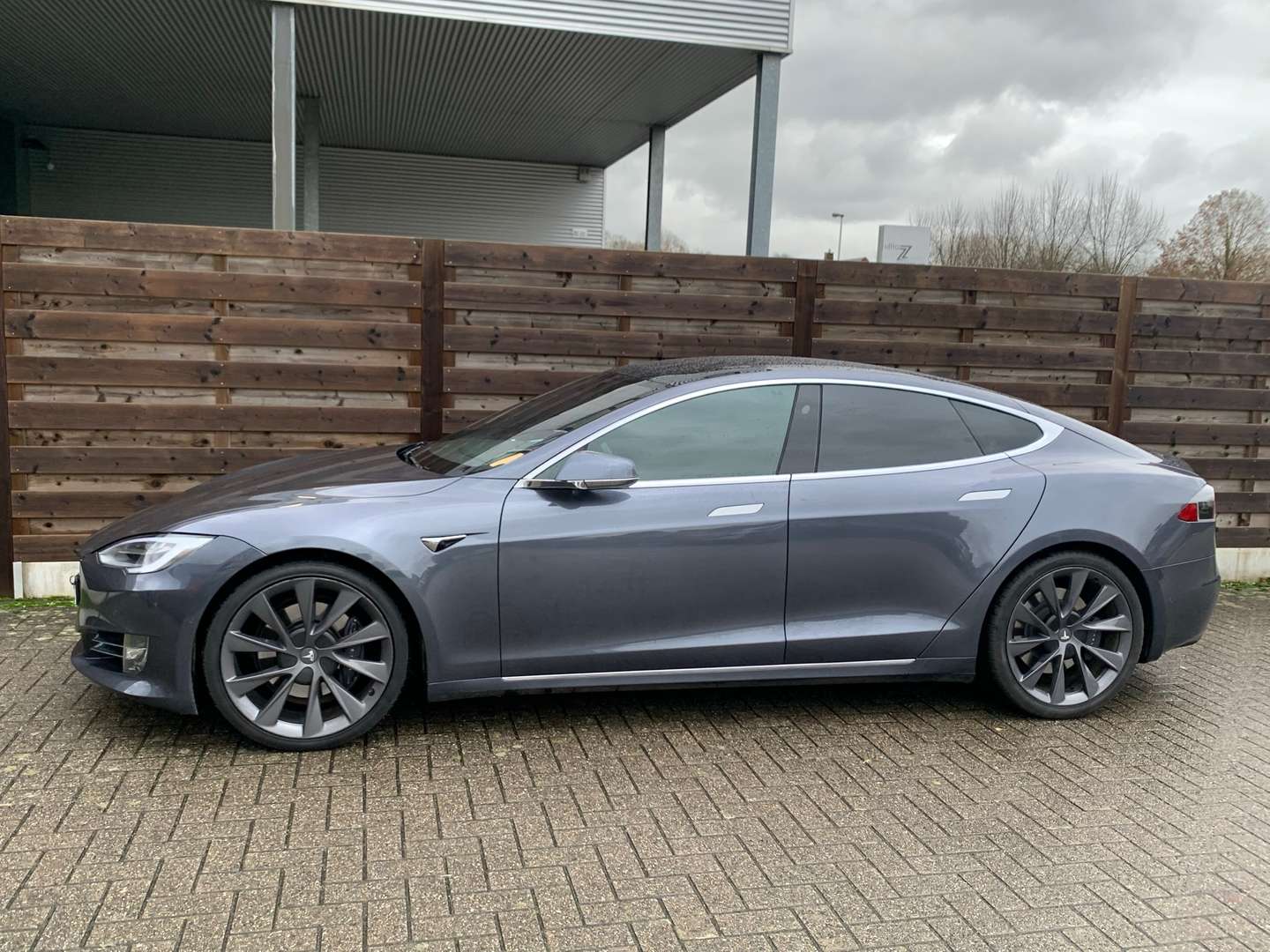Tesla Model S Long Range Plus – Electric Garage