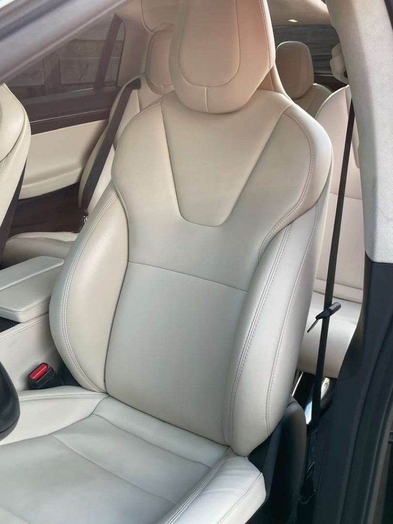 Tesla Model X 100D + EAP + 6 seat – Electric Garage