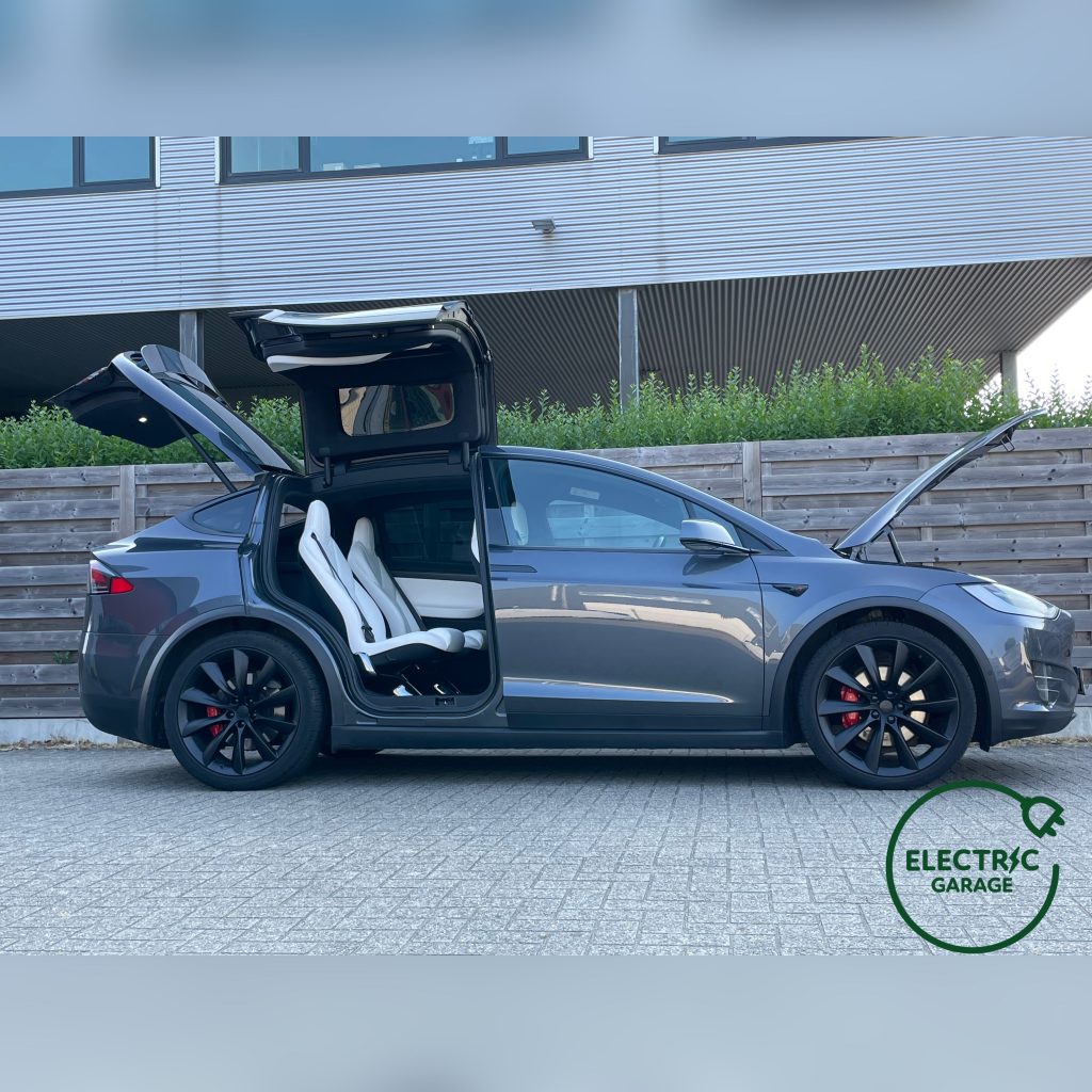 Tesla Model X Raven Performance – Electric Garage