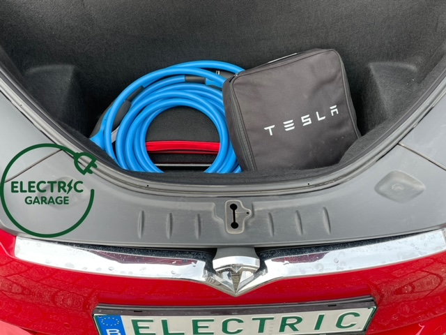 Tesla Model S Long Range Raven – Electric Garage